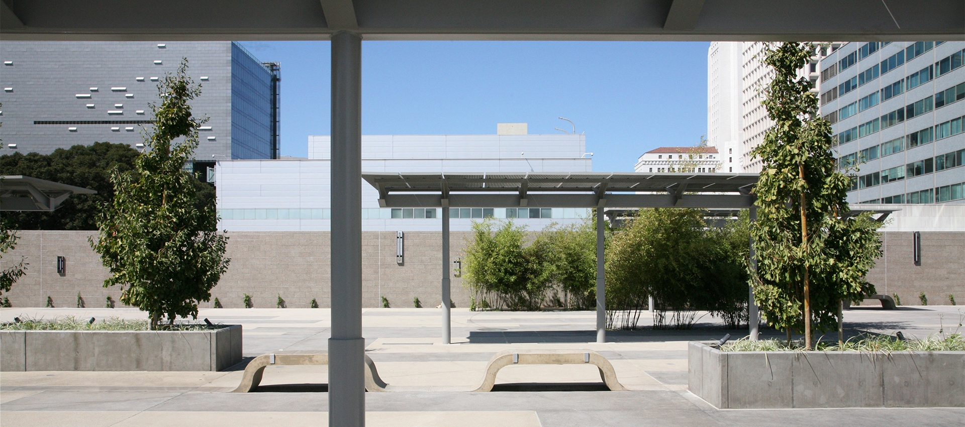 Toriumi Plaza at Aiso Street Parking Facility - LAB+